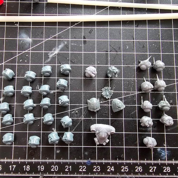 Sci-fi Covered Moon Heads/helmets (10x) - Etsy UK