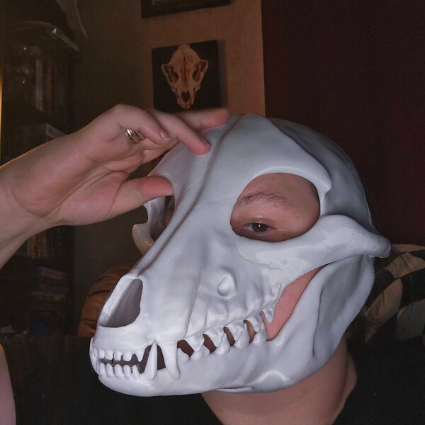 Toony Wolf Skull Mask Movable Moving Hinge Jaw 3D Printed Skulldog Bone ...