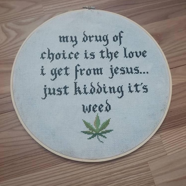 Weed Border Cross Stitch Pattern, Cannabis Leaf Wreath Cross Stitch ...