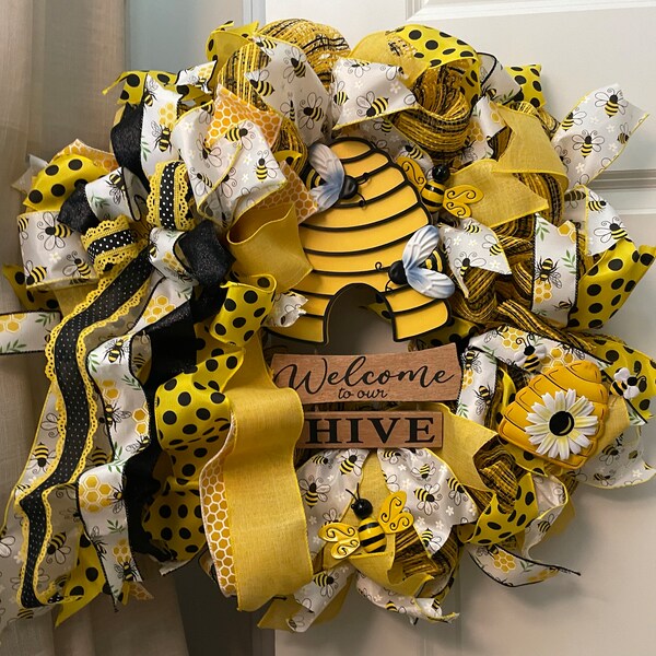 Welcome to Our Hive Bee Themed XL Fun Decoration Wreath Bee Happy Bee ...
