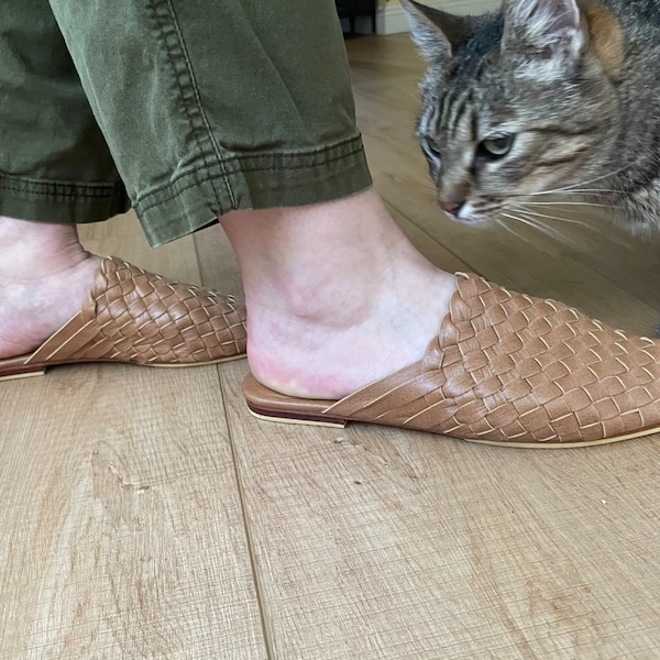 Pointed Mule, Pointed Handwoven Mule, Unisex Woven Loafer, Leather ...