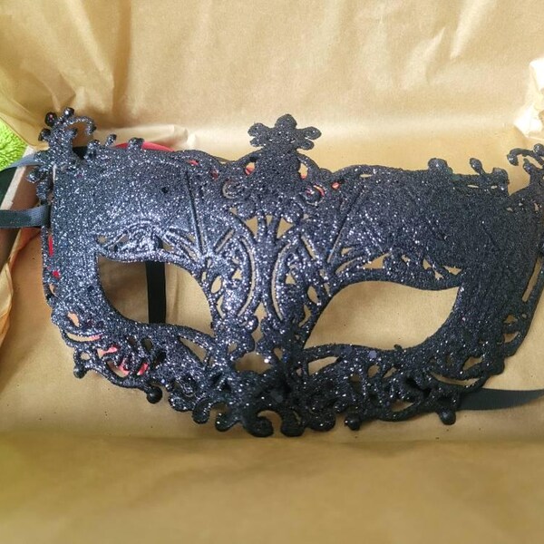 VALENTINES Red LACE MASQUERADE Lace Eye Mask Venetian Ball Party ...