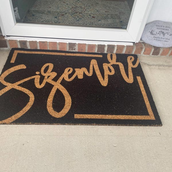 Monogrammed Coir Border Door Mat,monogram Border Personalized Doormat ...