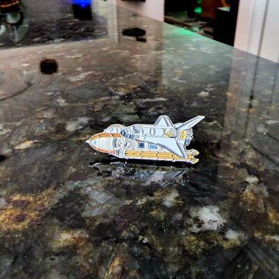 Artemis 1 Space Launch System SLS Rocket Enamel Pin Lapel - Etsy