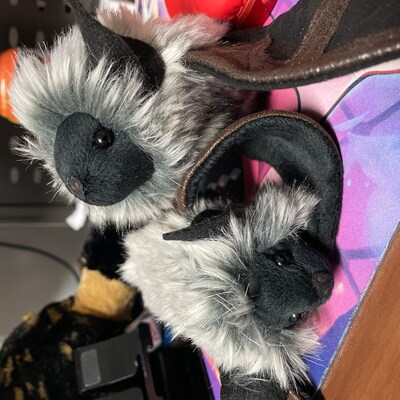 Bat Plush, Fruit Bat, Flying Fox Cute Toys Bat Stuffed Animal Halloween ...
