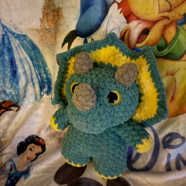 Snuggle Dragon Plushie | Dragon Crochet Plushie | Dragon Crochet ...