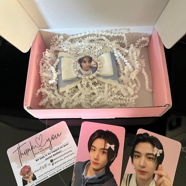 STRAY KIDS SKZOO Bang Chan, Lee Know, Changbin, Hyunjin, Han, Felix ...