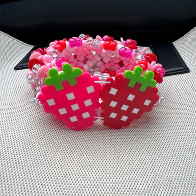 Trippy Rainbow Kandi Necklaces,uv Necklace,star Necklace,alien Necklace ...