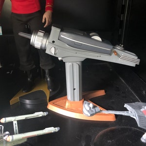 Display Stand for Diamond Select Star Trek Phaser Pistol Prop Art ...