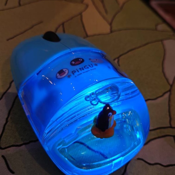 Pingu Penguin Aqua Y2K Frutiger Aero Vintage Nostalgic Water Mouse ...