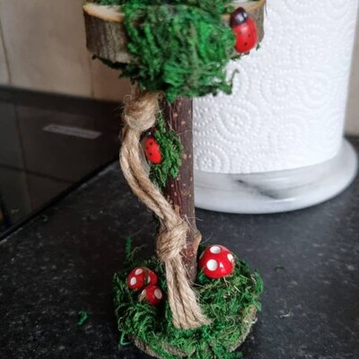 Jumping Spider Sign Post Spooder Lives Here, Spider Hideout Accessories ...