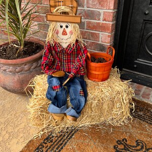 DIY Mini Beehive, Beekeeper, Honey Bee, DIY Beehive, Tiered Tray ...