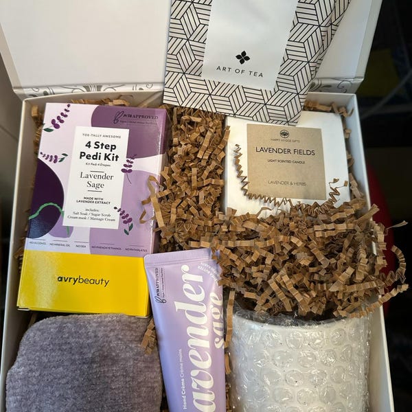 Ultimate Hygge Gift Box for Men & Women With Blanket and Socks | Get ...