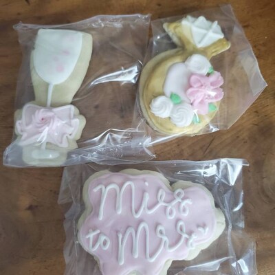 12 Wedding Cookies Rustic Wedding Cookies Bridal Shower Favors Wedding ...
