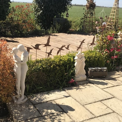 Flying Geese Garden Art / Rusty Metal Geese Sculpture / Swans in Flight ...