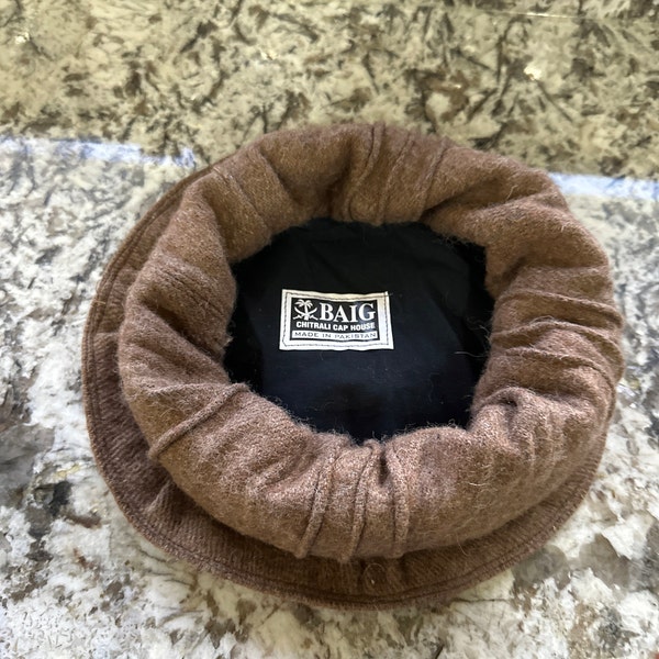 Handmade Original 100% Wool Pakol With Feather,pakul Hat Chitrali Topi ...