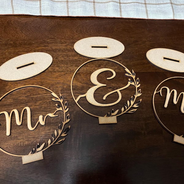 Mr and Mrs Wedding Table Signs, Wedding Signs, Wedding Table Decoration ...