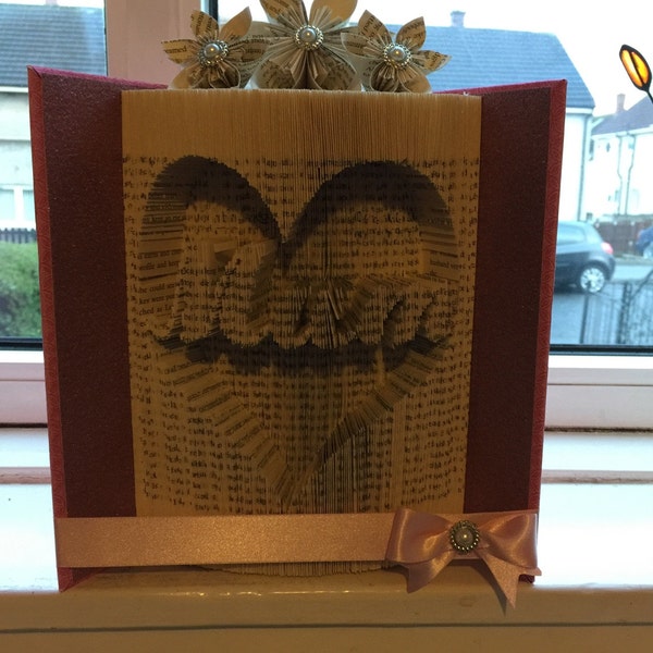 Mum in Heart - Mothers Day Book Folding Pattern With Cuts : Free ...