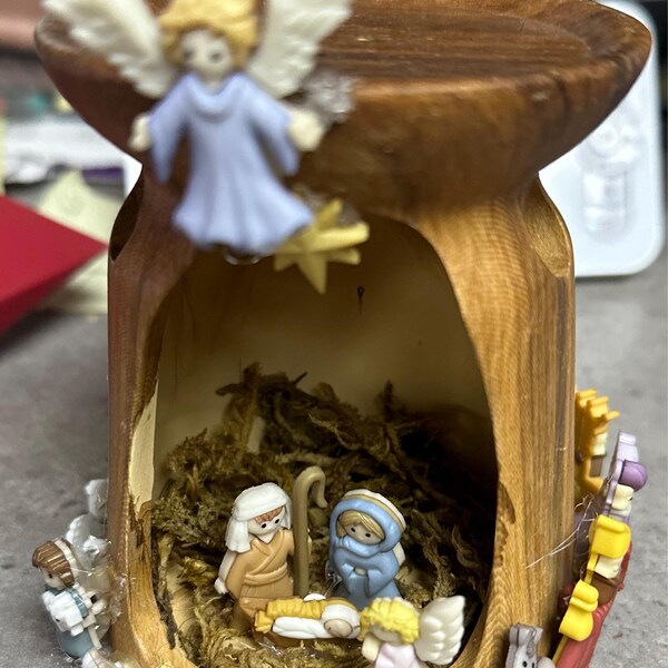 18 Piece Nativity- Holy Family Button Set for Decorations- Three Kings ...