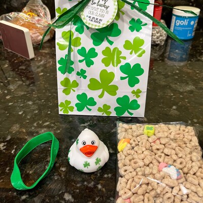 Lucky to Have You St Patricks Day Tags for Friends and Teachers Happy ...
