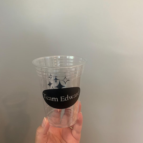 Twilight Inspired Plastic Party Cups for Vampire Themed Parties, Book ...