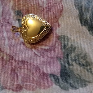 Gold Decorative Heart Locket Pendant, 24K Gold Plated Love Heart ...