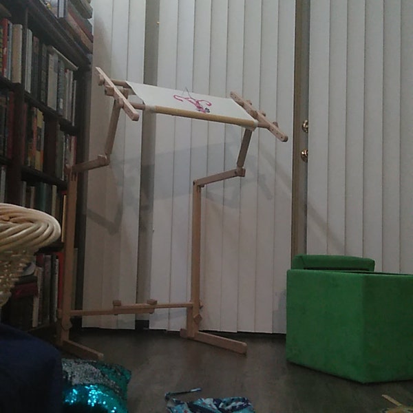 Needlework Floor-standing Type Stand With Adjustable Frame Made of ...