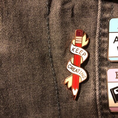 Chibi Decepticon / Autobot Pin Transformers - Etsy