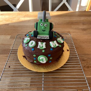 Edible Tractor Ted Cake Topper personalised - Etsy