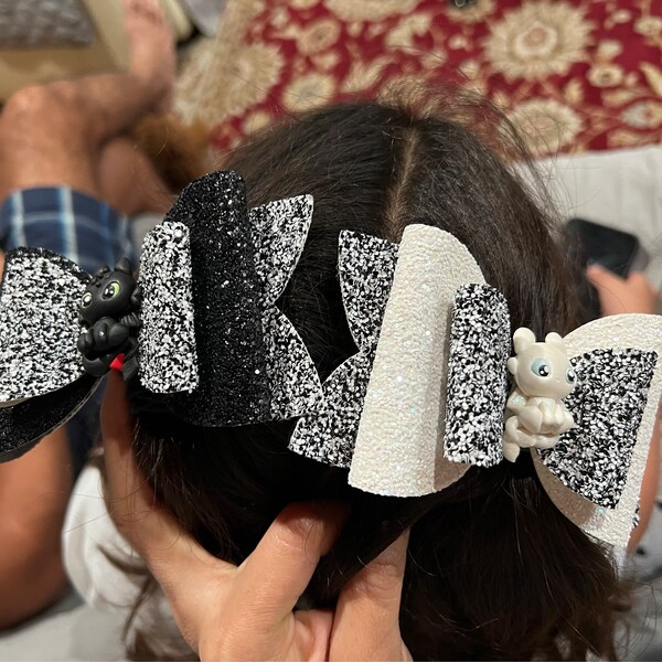 Dragon Bow...toothless Bow...light Fury Bow..glitter Bow..5 Inch Bow ...