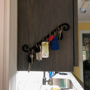 Wall Iron Key Holder. 5 Hooks Key Hanger - Etsy