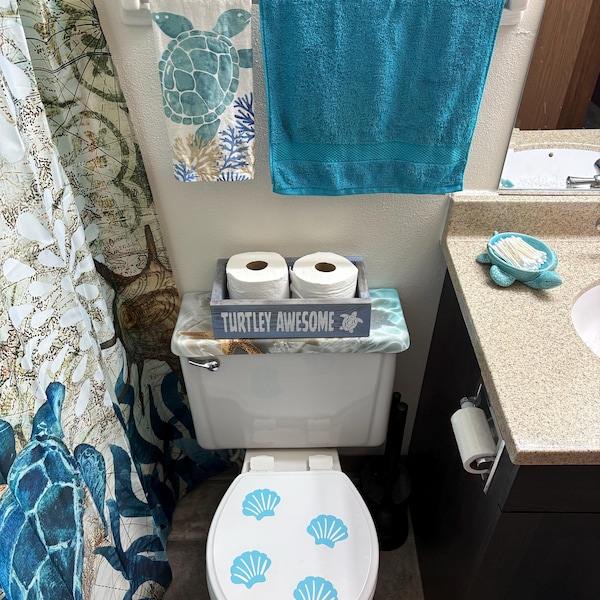 Jaws Movie Decor, Funny Bathroom Humor, Fun Bath Storage, Jaws Decor ...