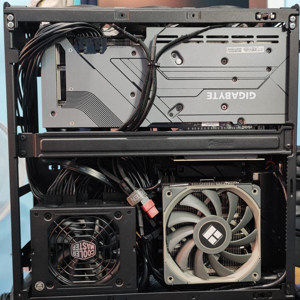 Custmoized Silver Mirrored RGB Gpu Backplate Pc Case Panel Argb Edge ...