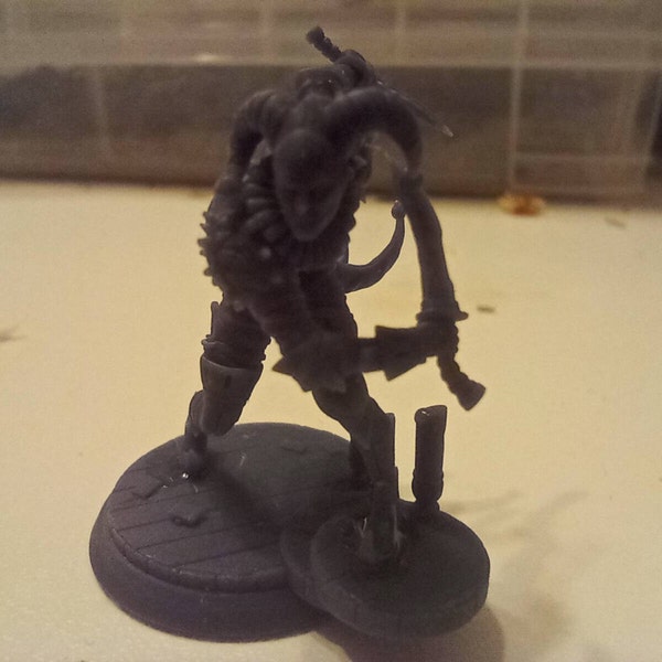 Godzilla Miniature Lord of the Print Kaiju Lizard King Model Gargantuan ...