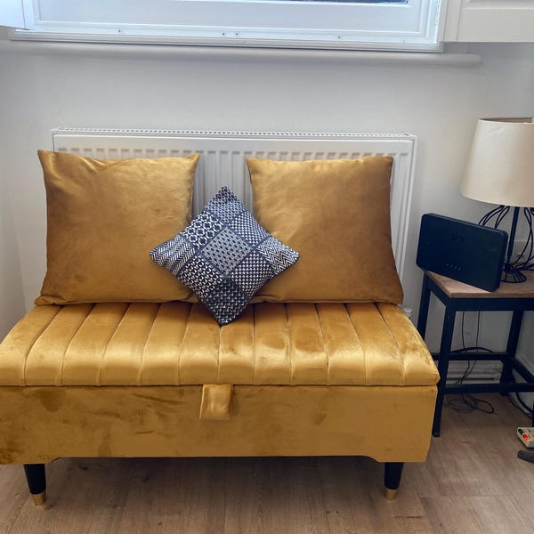 Premium Footstool, Pouffe Table, Handmade Ottoman Bench, Chesterfield ...