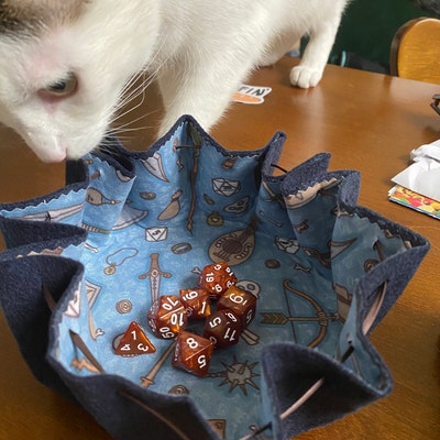 Felt Dice Bag / Tray-in-one 63 Geeky Fabric Choices Dice - Etsy