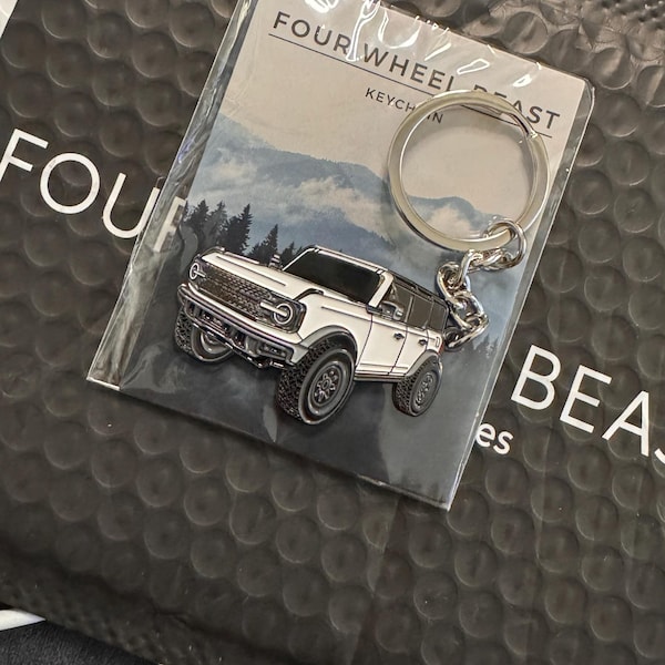 Jeep Wrangler Keychain Officially Licensed - Jeep Wrangler Accessories ...