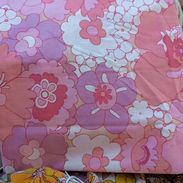 Retro Fabric Vintage Style Floral Craft Fabric Cotton Pink Purple ...