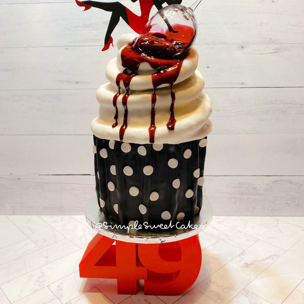 Fabulous at Any Age Cake Topper, Fabulouse at Any Age Sitting Lady Cake ...