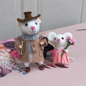 Handmade White Mouse in Clothes Cute Felt Mouse for a - Etsy