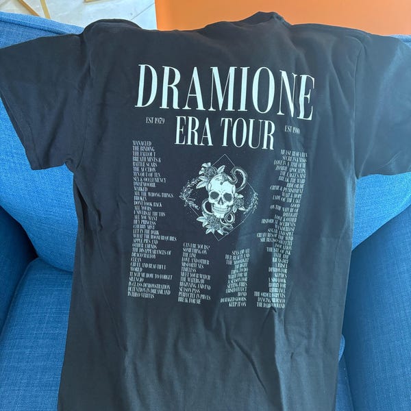 Bookcase COMFORT COLORS Dramione Tee, Draco Crewneck,manacled,bookish ...