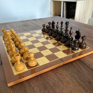 Vintage Swiss Made glass Eyed Chess Set With Marquetry Folding Chess ...