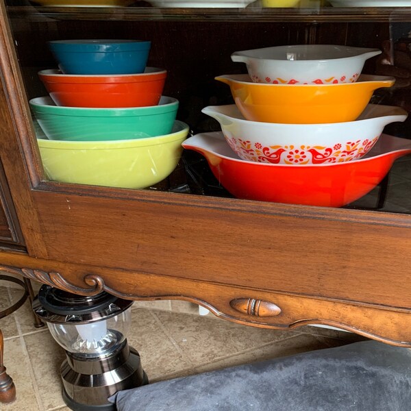 Like New Complete Set of Pyrex Cinderella Spring Blossom Mixing Bowls ...