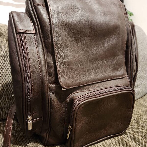 Very Large Leather Backpack / Laptop Backpack for Women and Men, Size ...