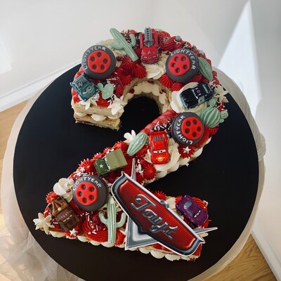 Skull Decomposed Zombie Cake Topper Edible Fondant Cupcake - Etsy