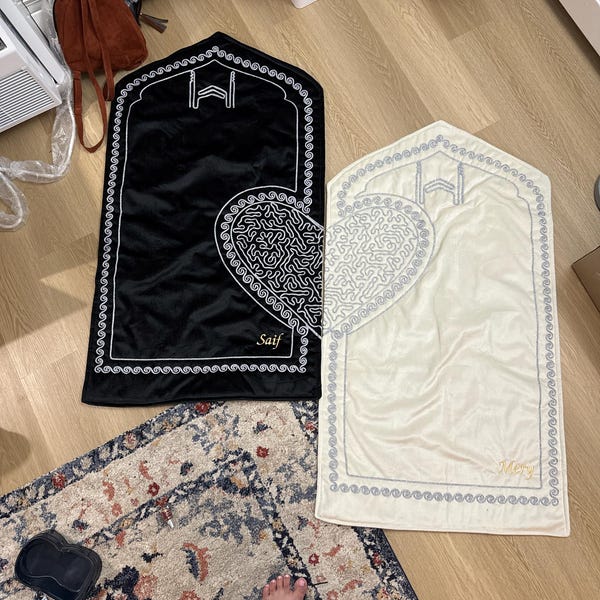 Custom 2 Prayer Mat Set With Heart, Couple Prayer Mat, Islamic Gift for ...