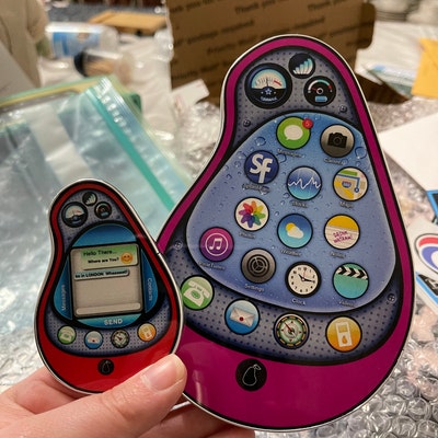 Pear Phone GX Berry Pink - Etsy