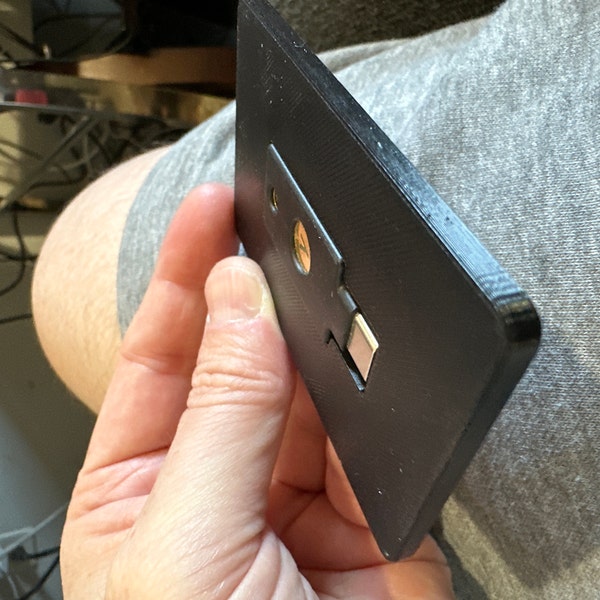 Combination Safenet Etoken Pass and RSA Securid 1-3 Badge Holder ...