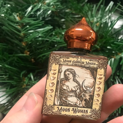 MOON WOMAN Signature Perfume to Moon Goddess Magick Apothecary Perfume ...