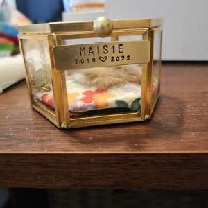 SET of TWO Mr & Mrs Glass Charms Wedding Glass Charms Bride - Etsy